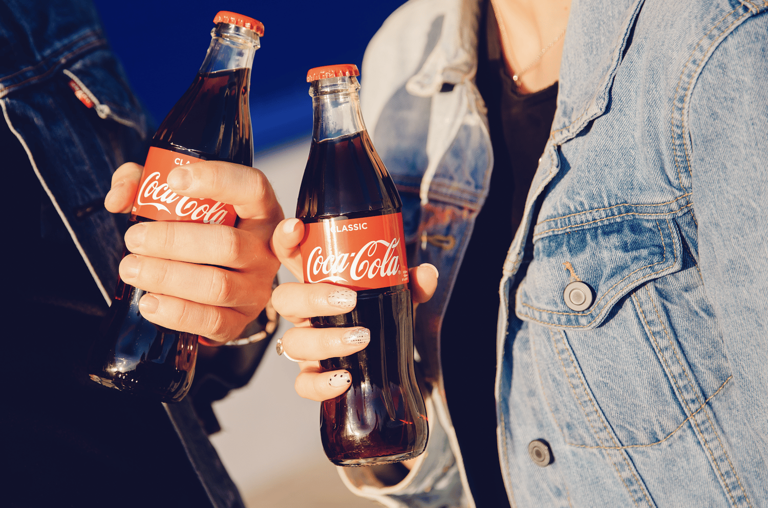 Coca-Cola Vending Machines: We Have the Original!